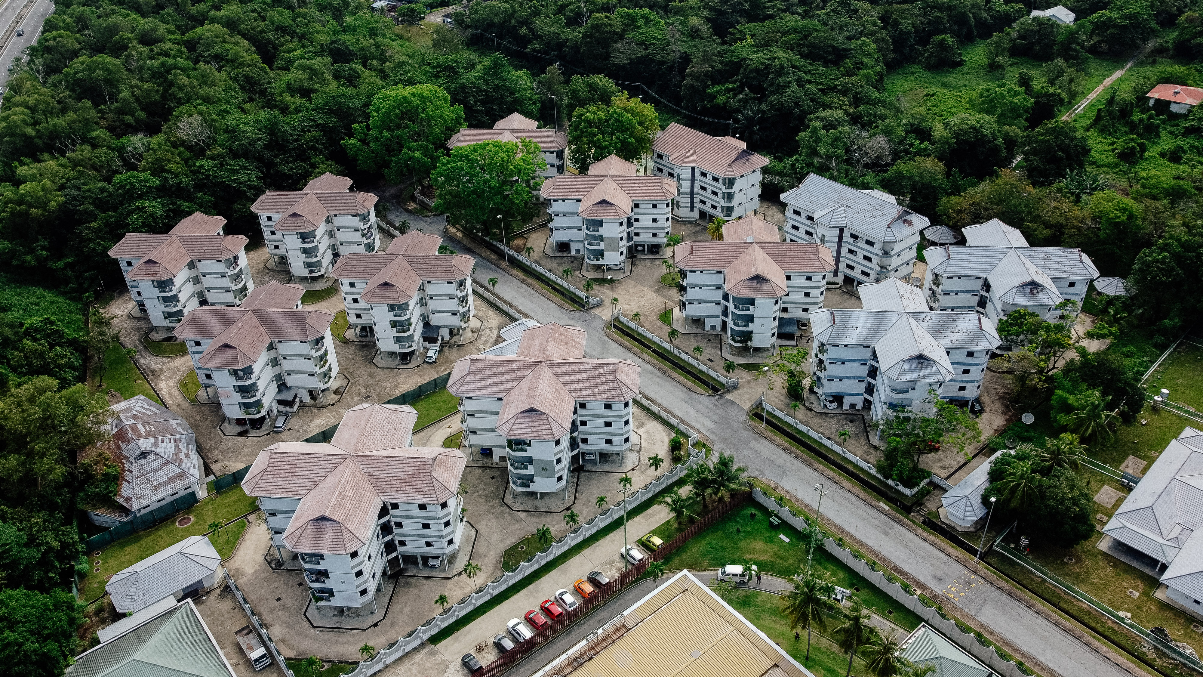 Discover Brunei | Jerudong Park Stay & Discover Little Kingdom Petting ...